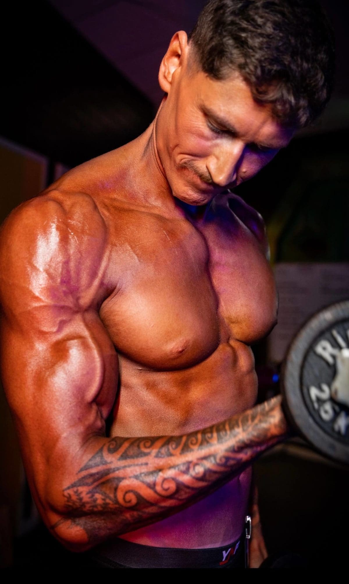 Achieving Your Muscle Goals: Tracking Progress in Bulk by YNF